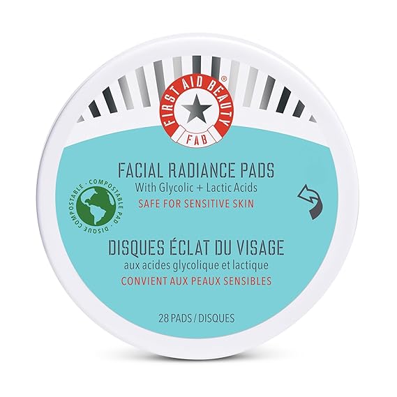 First Aid Beauty Facial Radiance Pads – Daily Exfoliating Pads with AHA ...