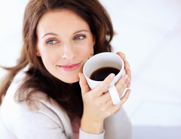 Moderate coffee drinking may be linked to reduced risk of death ...