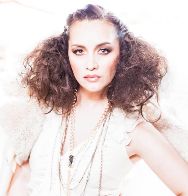 The “Just My Thang” Singer Rosalee Shares Her Awe-Inspiring Singing ...