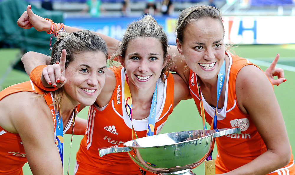 Sportswomen - Women Fitness