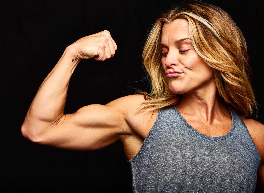 Holly Rilinger: Fitness Expert Reveals Her Workout, Diet and Beauty ...