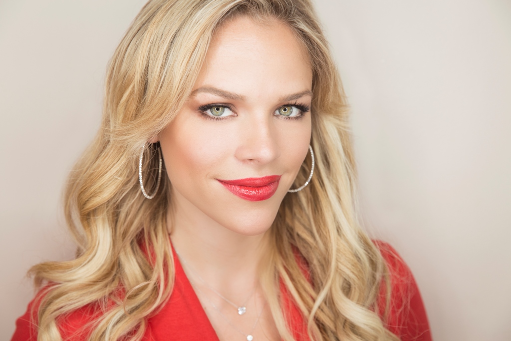 ESPN's Rising Star & Studio Host Julie Stewart-Binks Shares Her ...