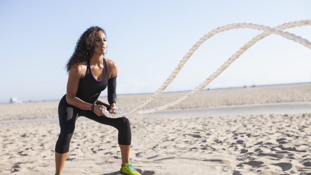 15 Minutes HIIT Beach Workout - Women Fitness