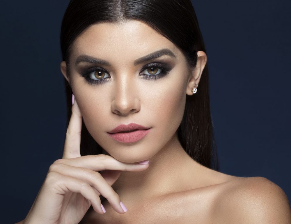 Model Gracie Phillips Talks About Her Love For Modeling In Her First ...