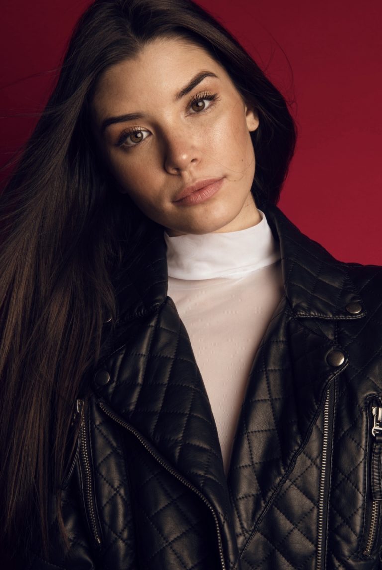 Model Gracie Phillips Talks About Her Love For Modeling In Her First ...