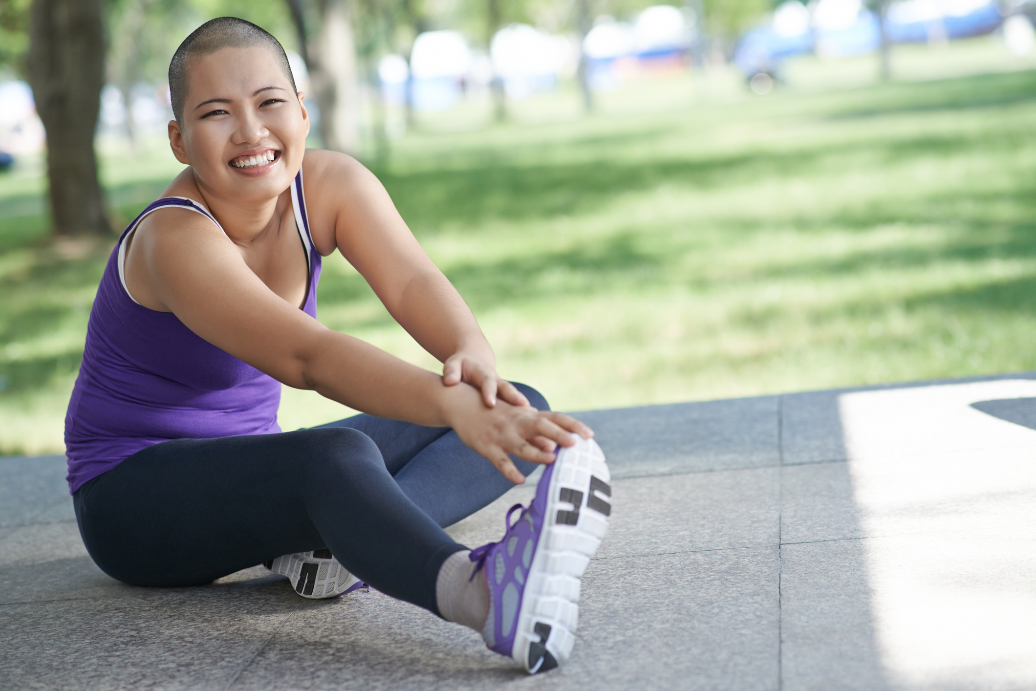 Tips for Safely Exercising with Lung Cancer - Women Fitness