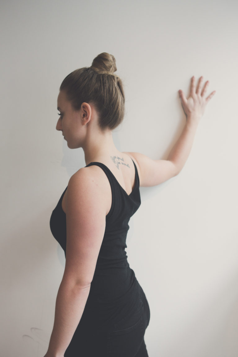 5 Simple Exercises to Beat "Tech Neck" - Women Fitness