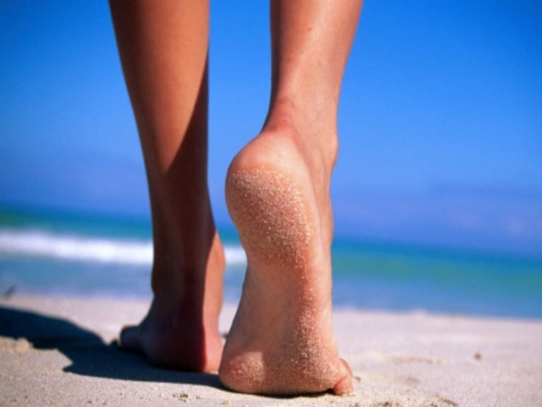 6 Exercises to Take Negative Stress off Your Feet - Women Fitness