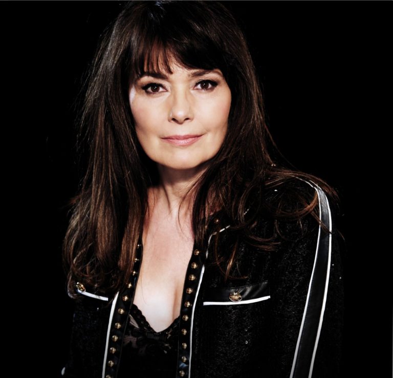 Inspirational Singer & Breast Cancer Survivor Beverley Craven on Women ...