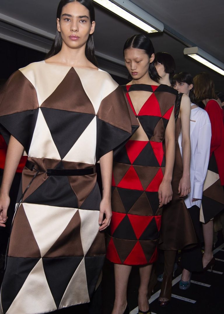 Checkerboard Prints are Back This Season - Women Fitness