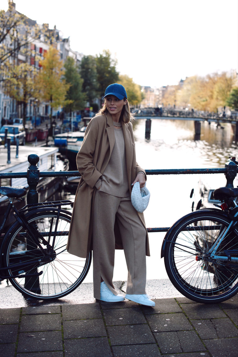 Deimante Kazenaite: World Leading Make-Up Artist, Instagram Star and ...