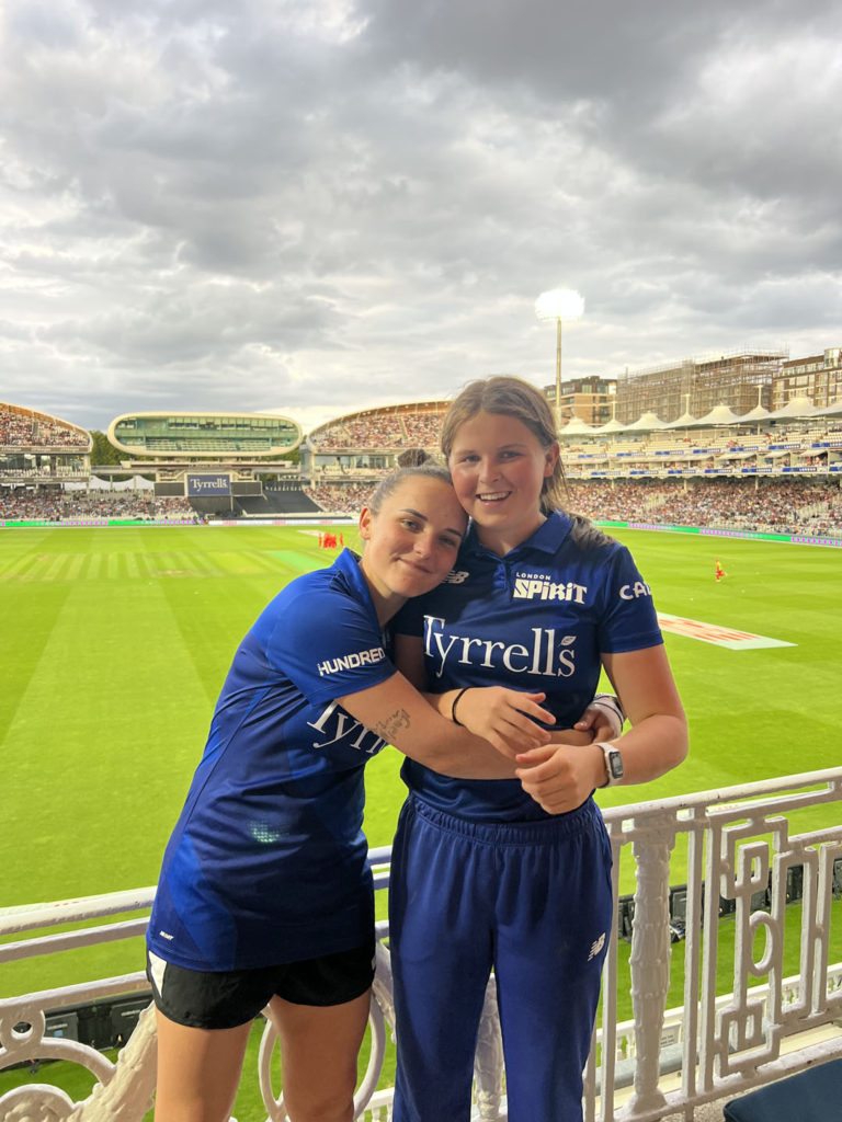 Amelia Kerr: World Record holder New Zealand cricketer secret to ...